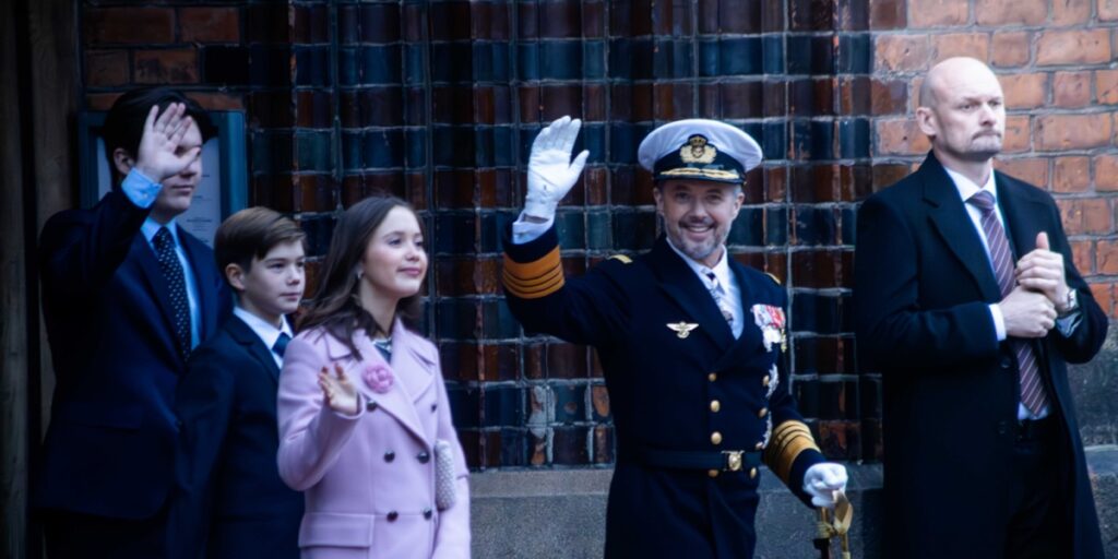 Kong Frederik viderefører særlig tradition: Se de flotte billeder