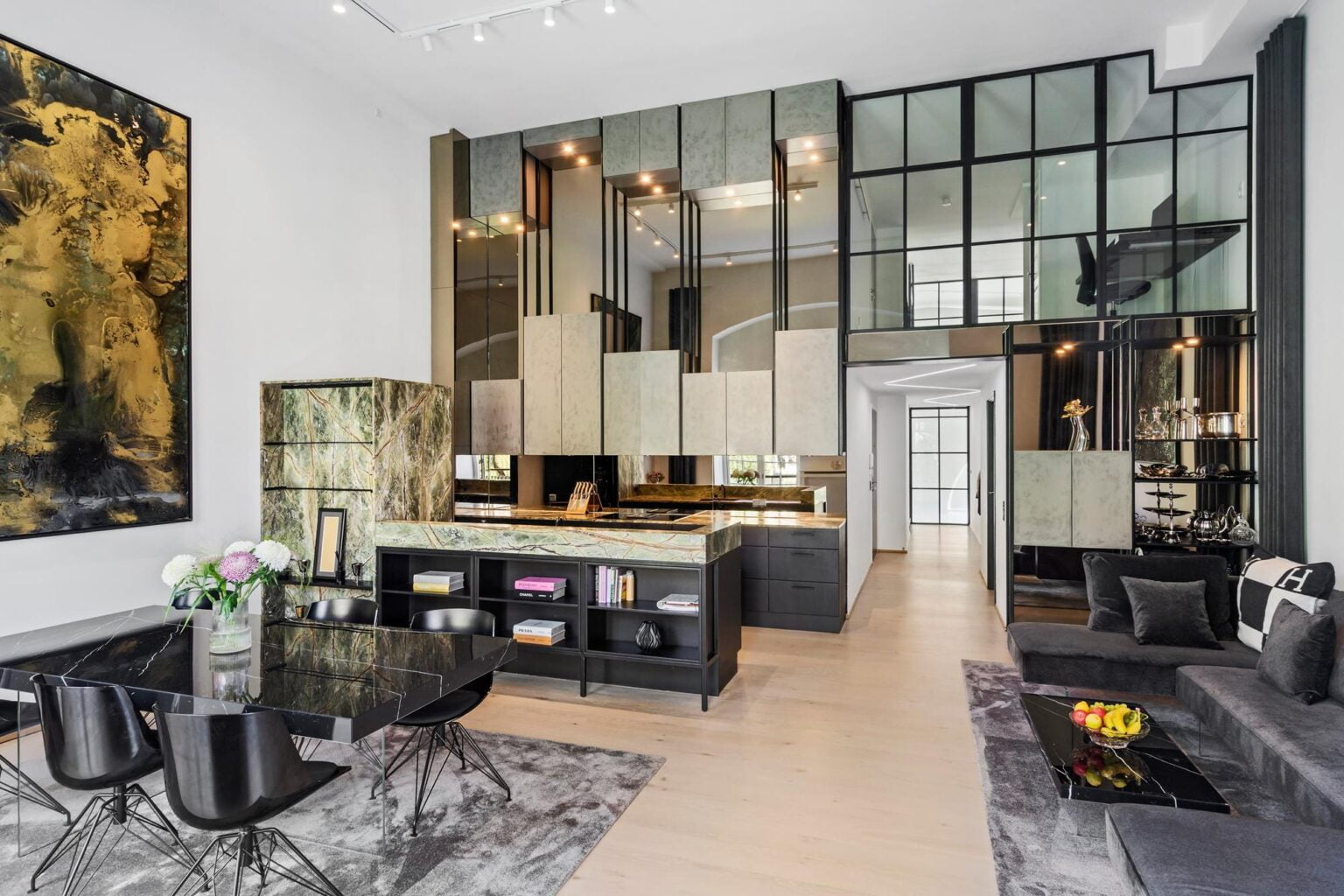 Elvira Pitzner og Mortada sætter lejligheden til salg for tocifret ...