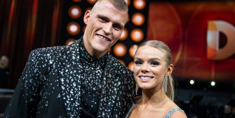 Sebastian Bulls perfekte frieri blev nær spoleret af en kat - Alt om kendte