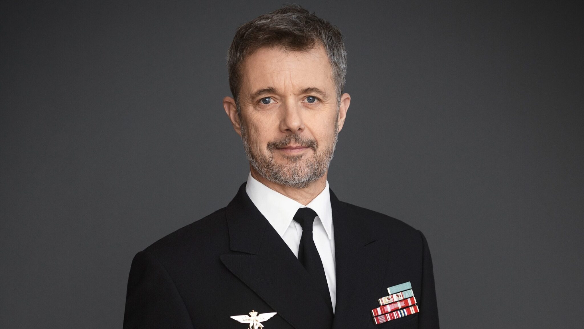 Kongehuset deler nye billeder af kong Frederik: Nu vælter reaktionerne ...